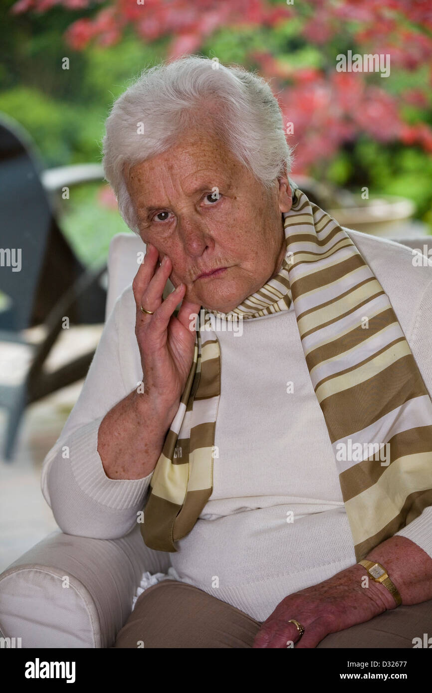 70 years olds hi-res stock photography and images - Alamy