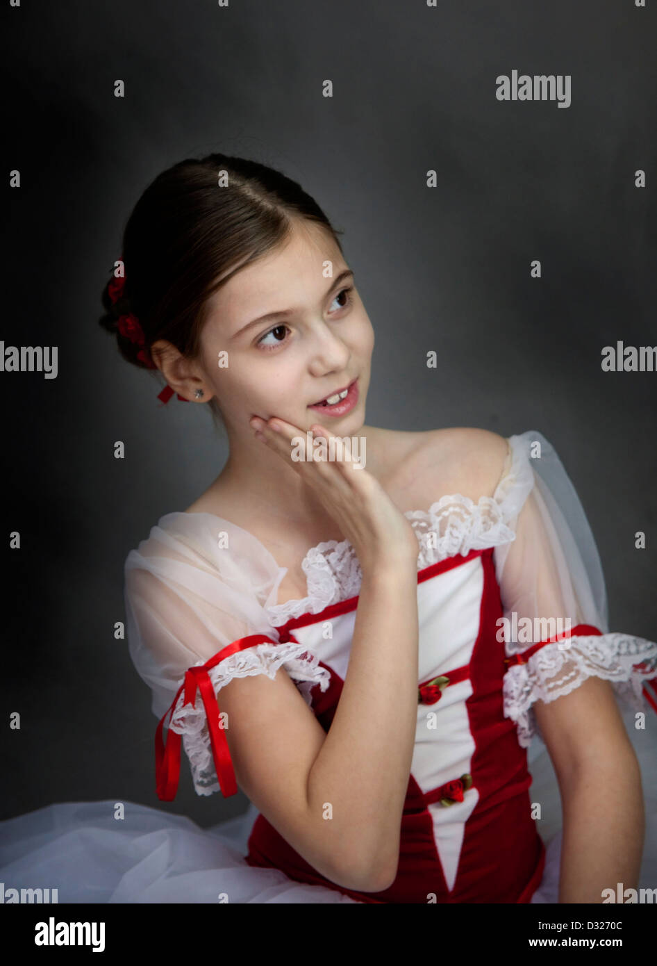 Classic ballerina hi-res stock photography and images - Alamy