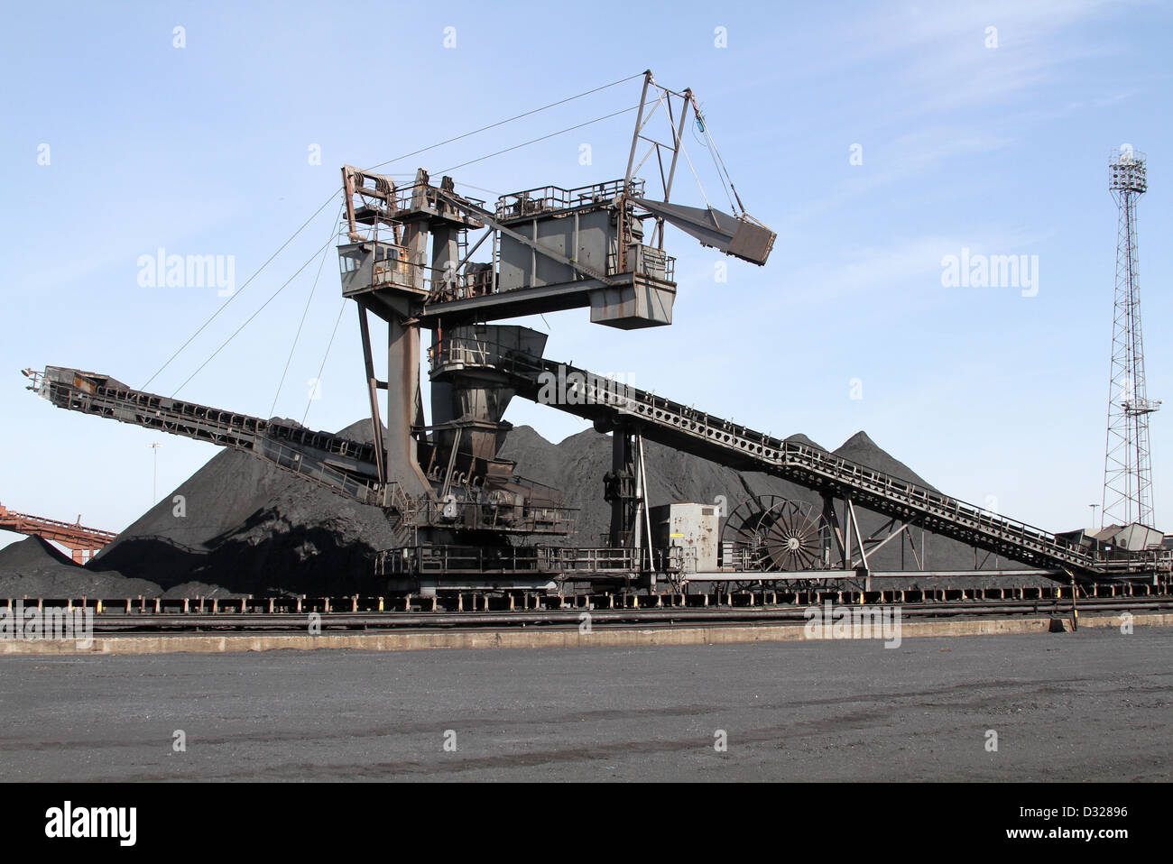 Stacking station hi-res stock photography and images - Alamy