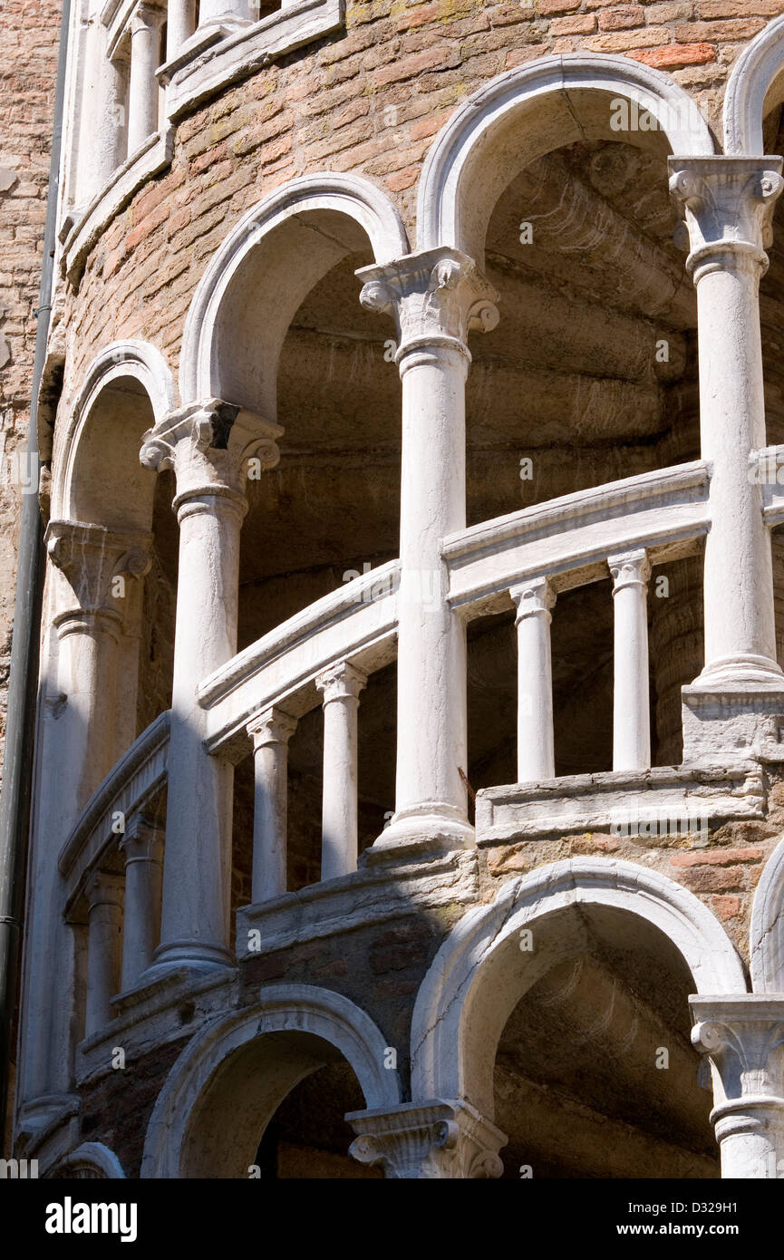The Scala Contarini Del Bovolo, Corte Contarini, San Marco, Venice ...