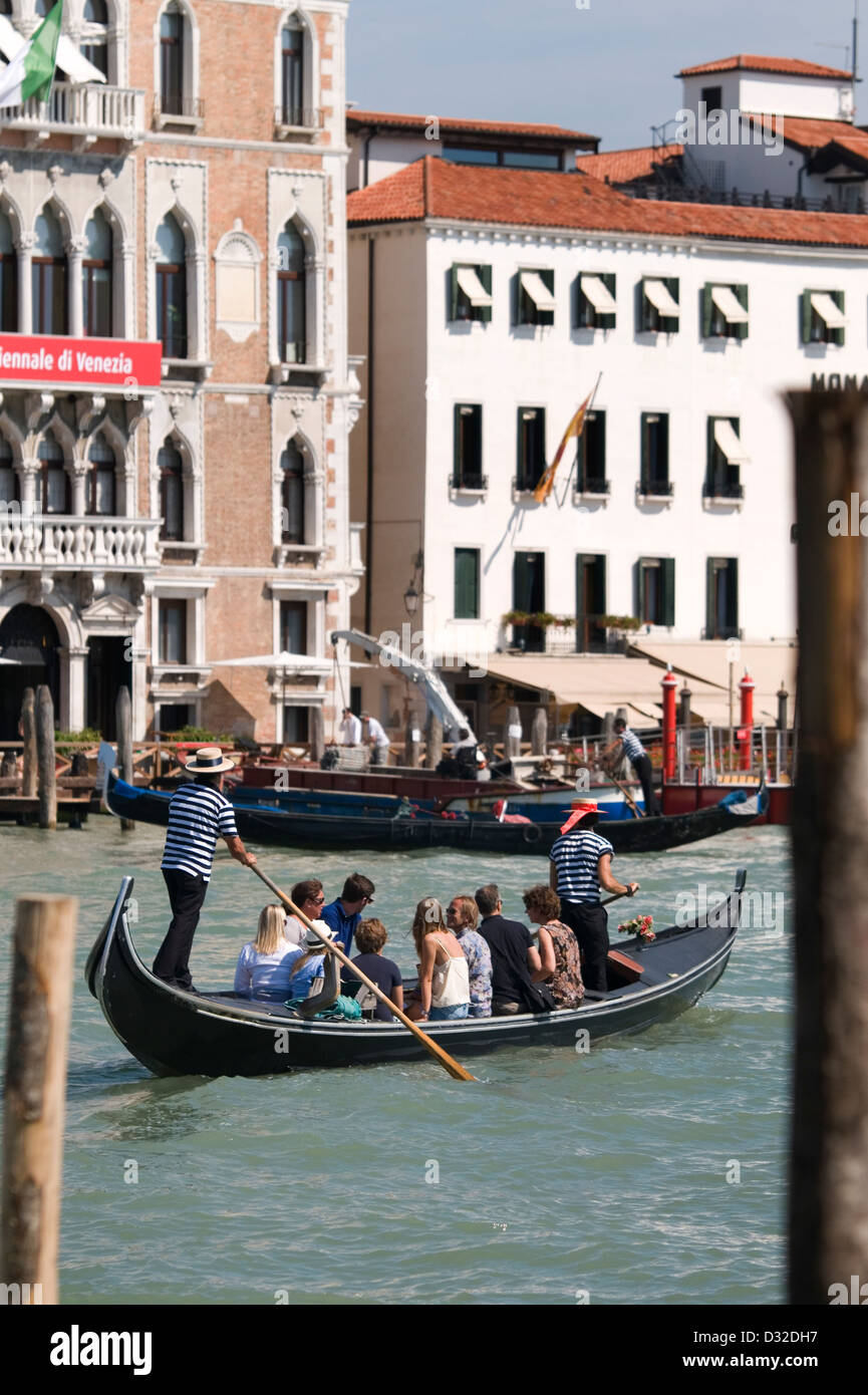 Traghetto hi-res stock photography and images - Alamy