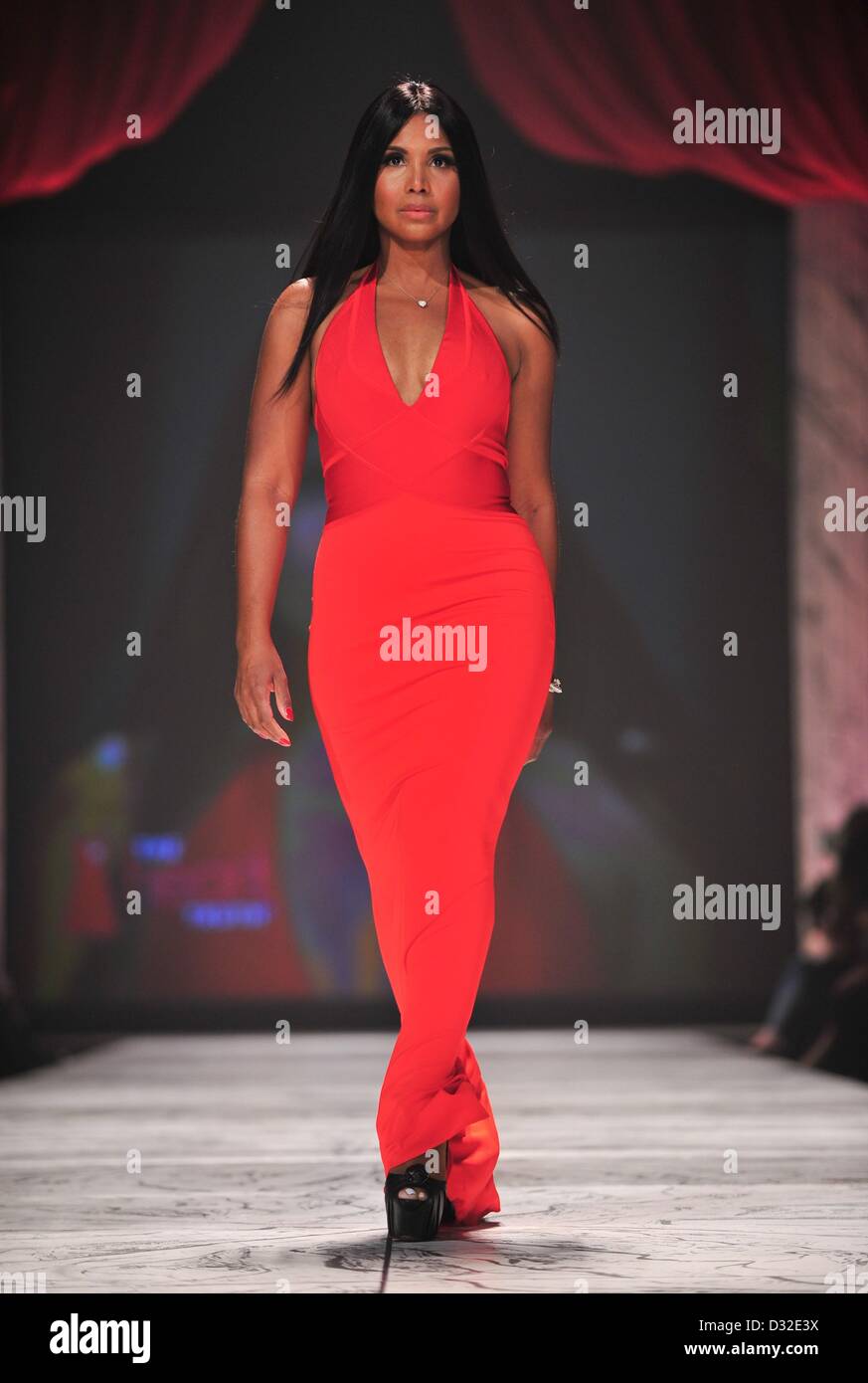 Toni Braxton On The Runway For The Heart Truths Red Dress Collection
