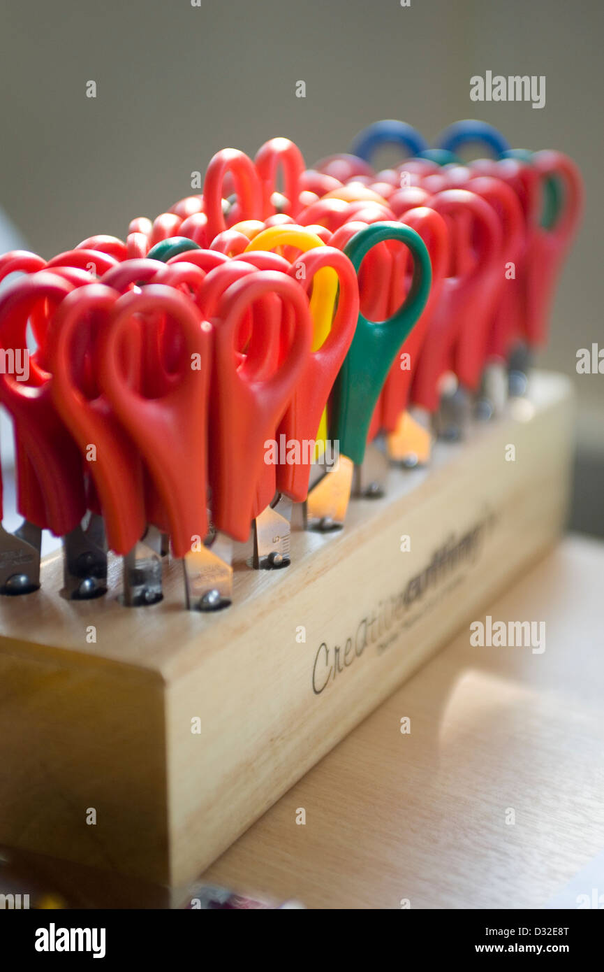 Scissors in a classroom in Chulmleigh Community College, Devon Stock ...