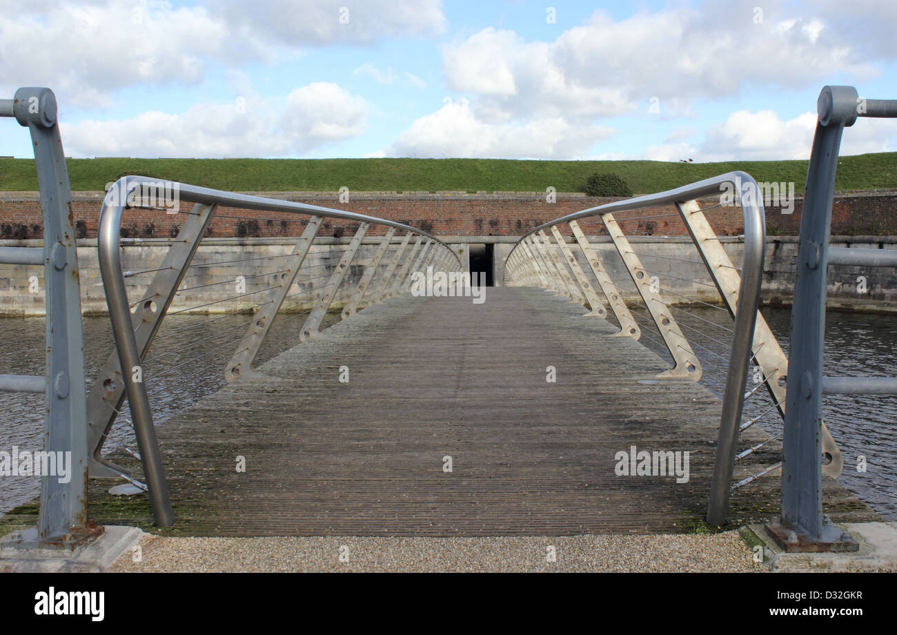 View wooden pathway bridge hi-res stock photography and images - Alamy