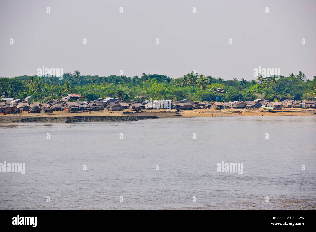 Irrawaddy River,Fishing Boats,Fishermen,Fishing Trawlers,River ...