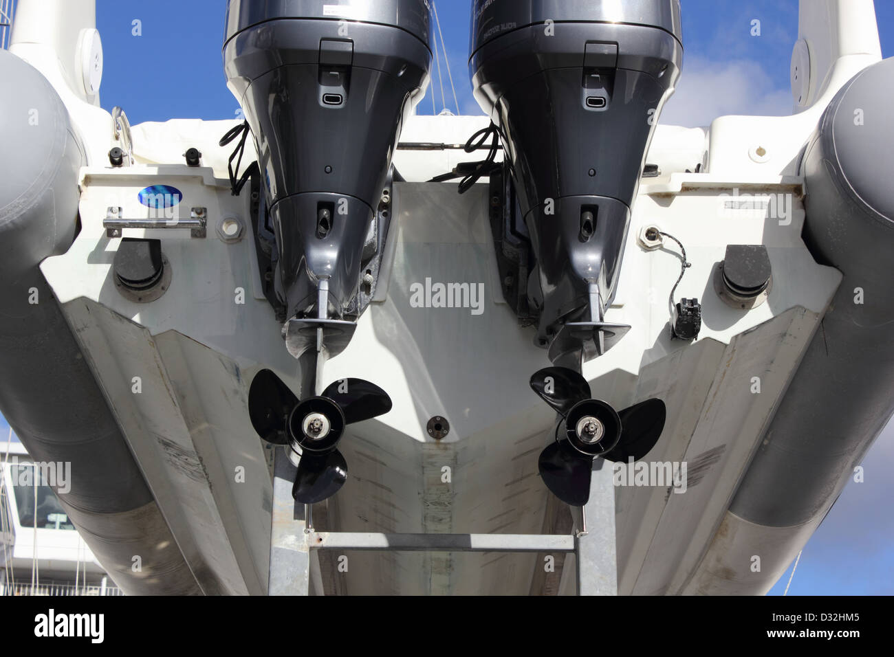 Rack of speedboats hi-res stock photography and images - Alamy