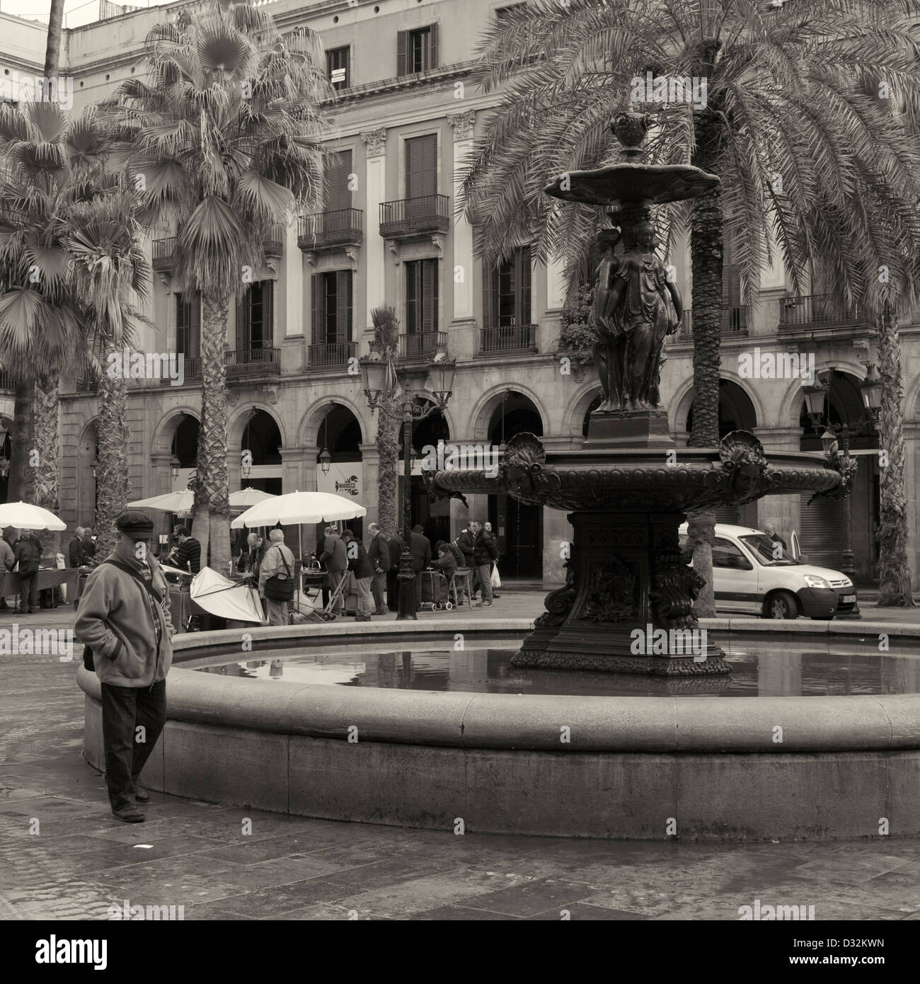 Placa Real, (Royal Square) Barcelona, Spain Stock Photo - Alamy