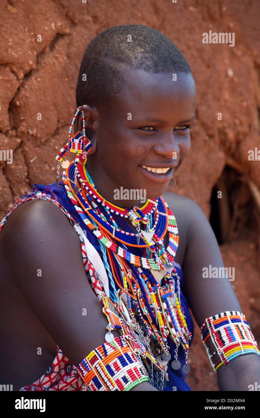 Maasai woman sitting at her hut in the manyatta, Kenya Stock Photo - Alamy