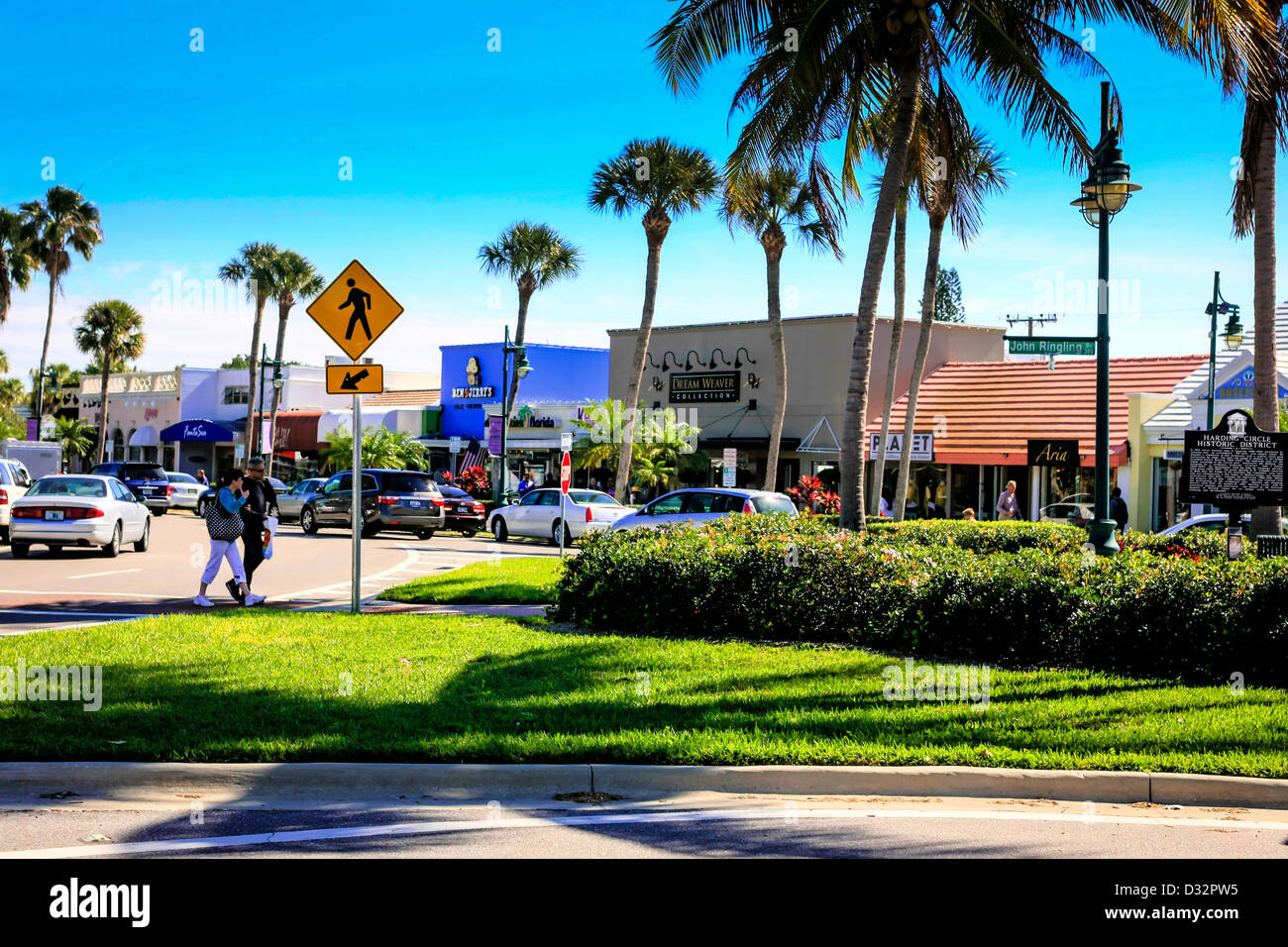 St Armands Circle in Sarasota Florida Stock Photo - Alamy