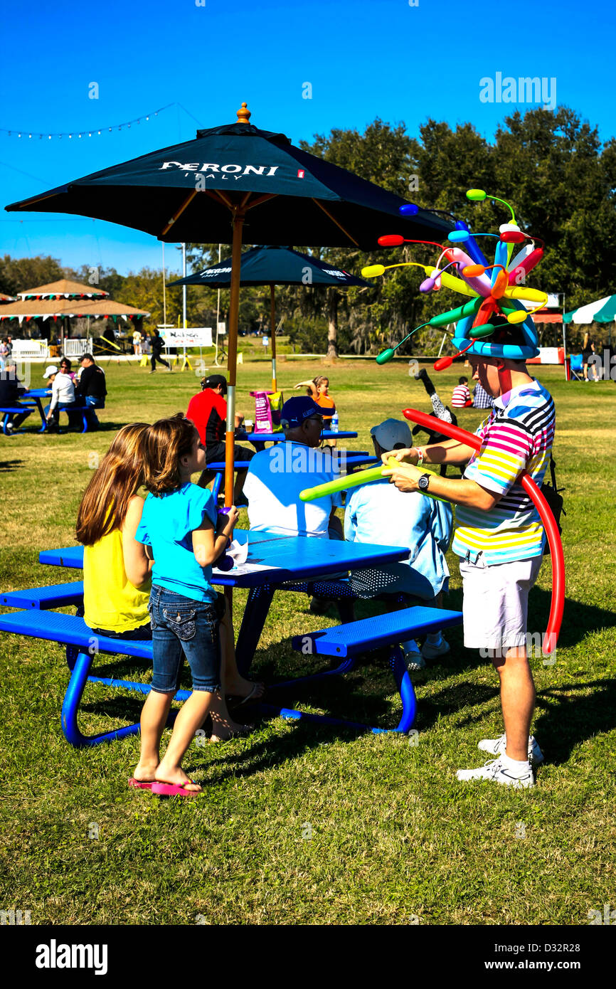 Toy maker hi-res stock photography and images - Alamy