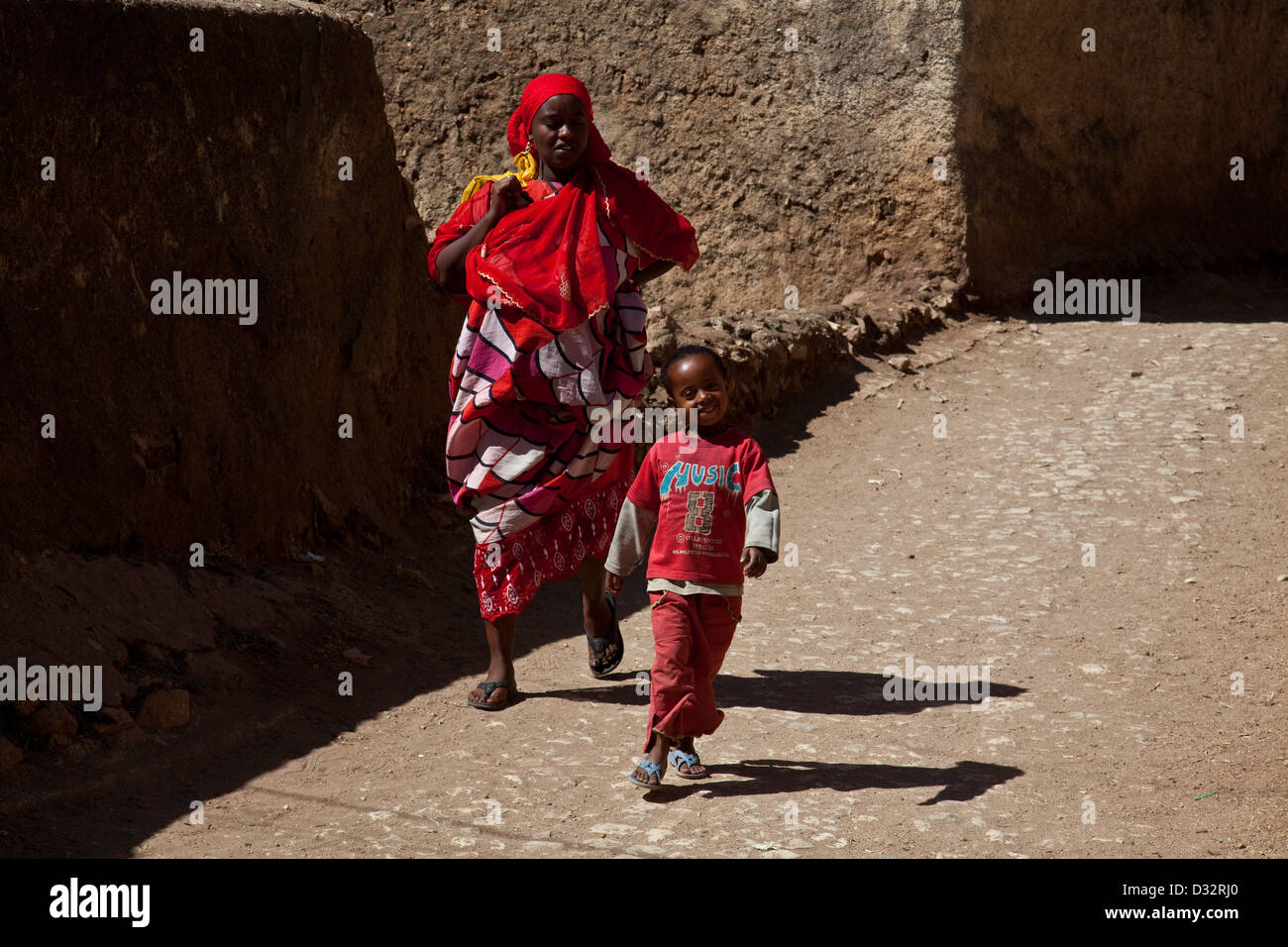 Street Scene, Jugol (Old Town) Harar, Ethiopia Stock Photo - Alamy