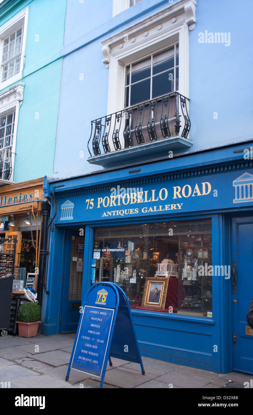 Antiques Gallery on Portobello Road, Portobello, London, England ...