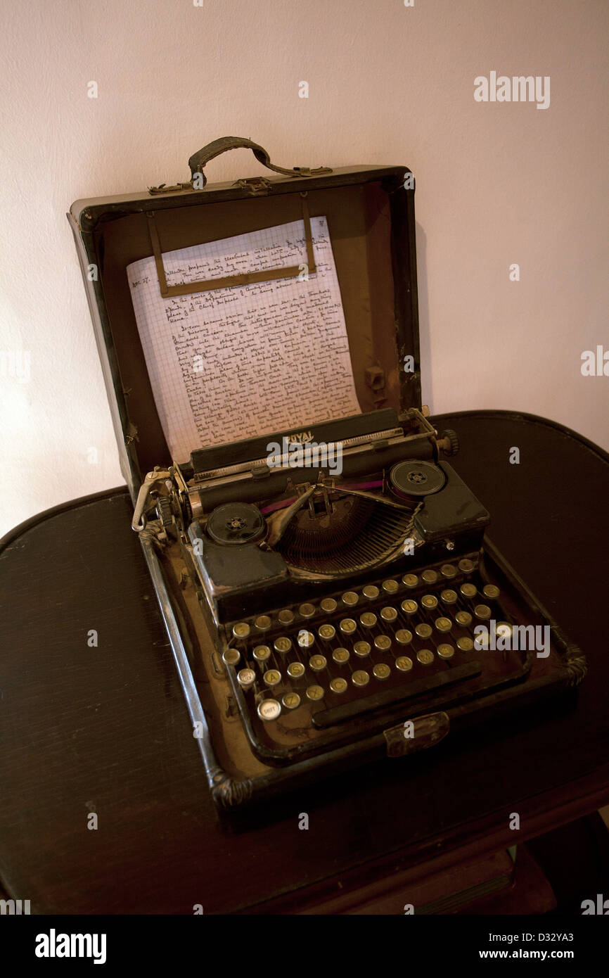 Howard Carter's typewriter at the Howard Carter House Museum in Luxor ...