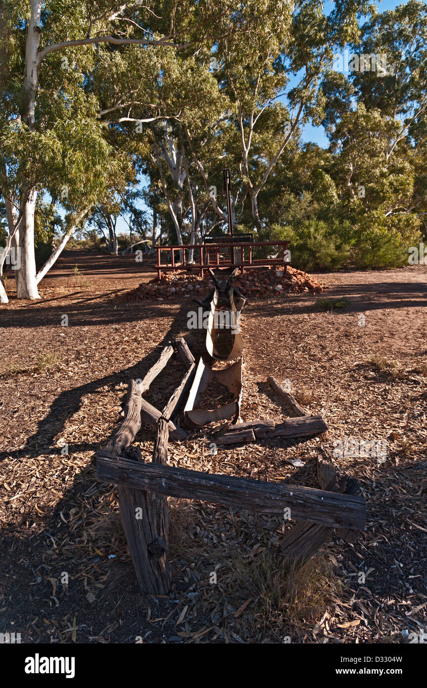 WELL 6, PIERRE SPRING, CANNING STOCK ROUTE, WESTERN AUSTRALIA ...