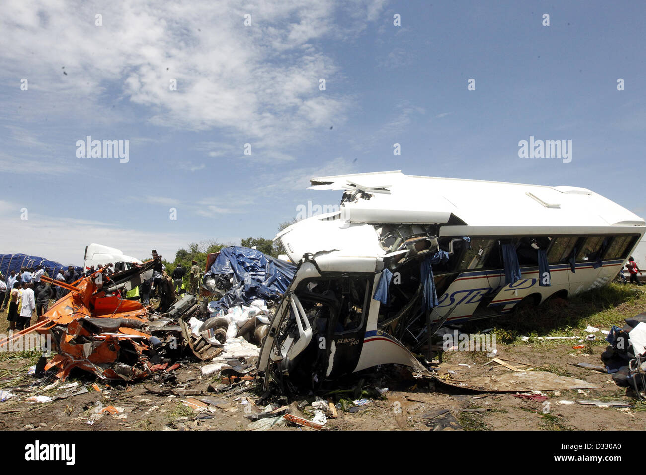 Destroyed bus hi-res stock photography and images - Alamy