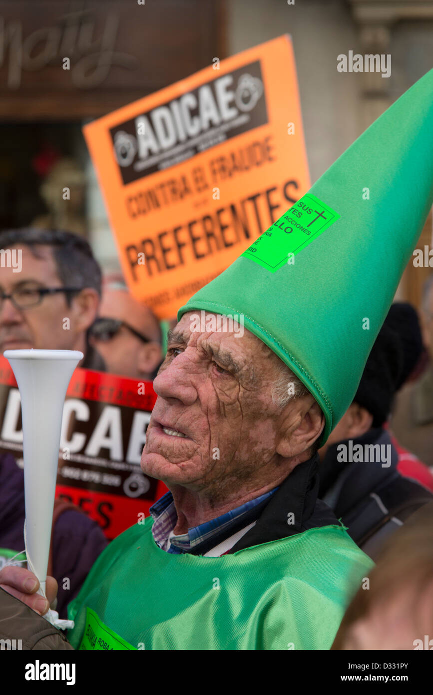 Elderly protesters hi-res stock photography and images - Alamy