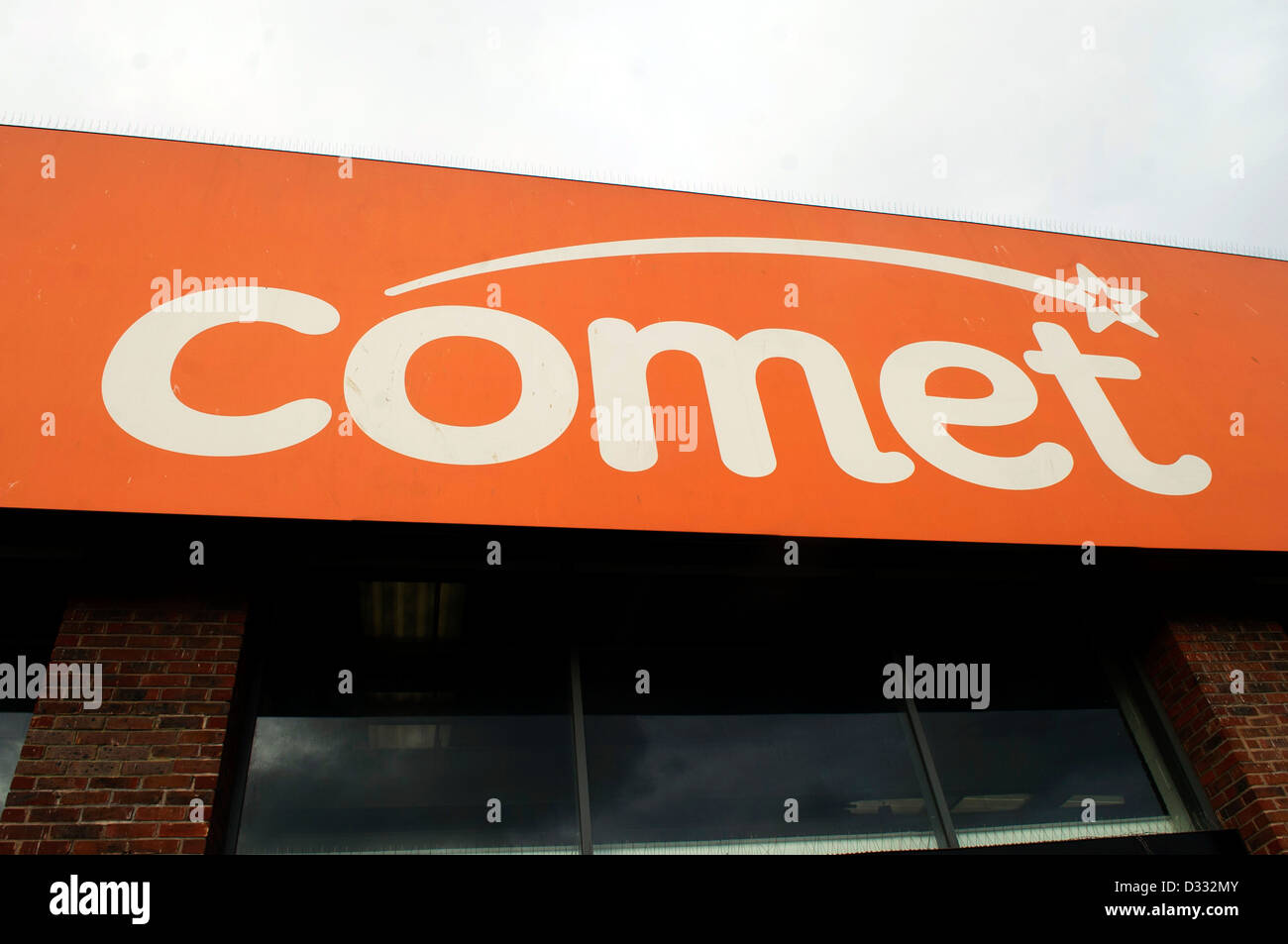 Comet closure hi-res stock photography and images - Alamy