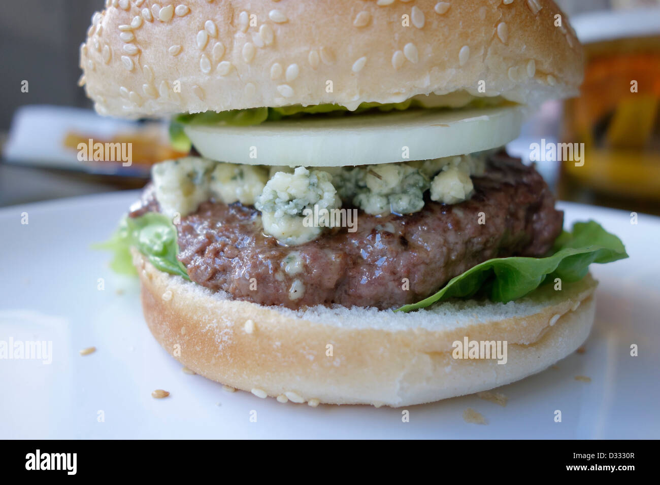 hamburger blue cheese onion cheeseburger Stock Photo - Alamy