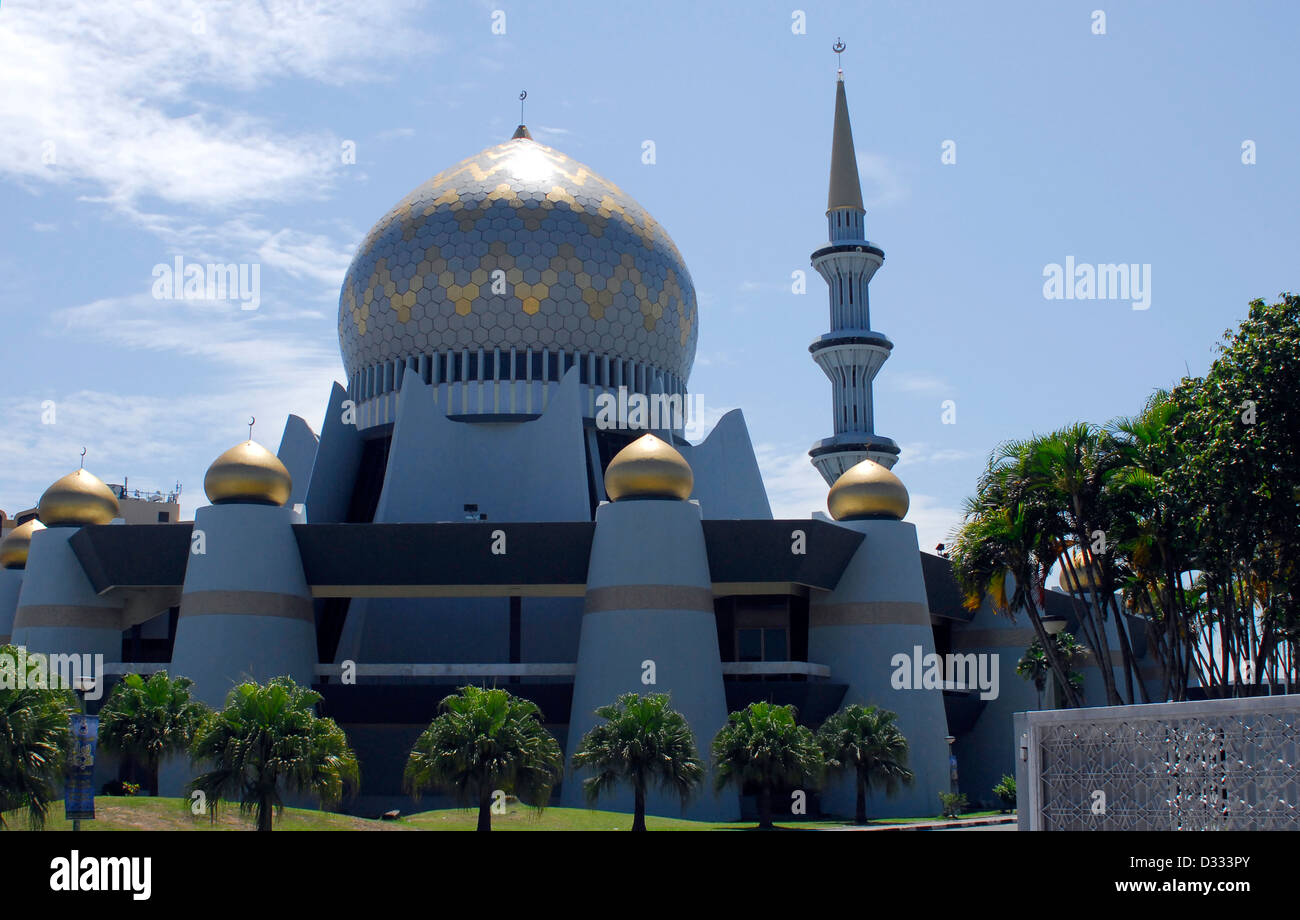 Sabah state mosque in Kota Kinabalu Malaysia Stock Photo - Alamy
