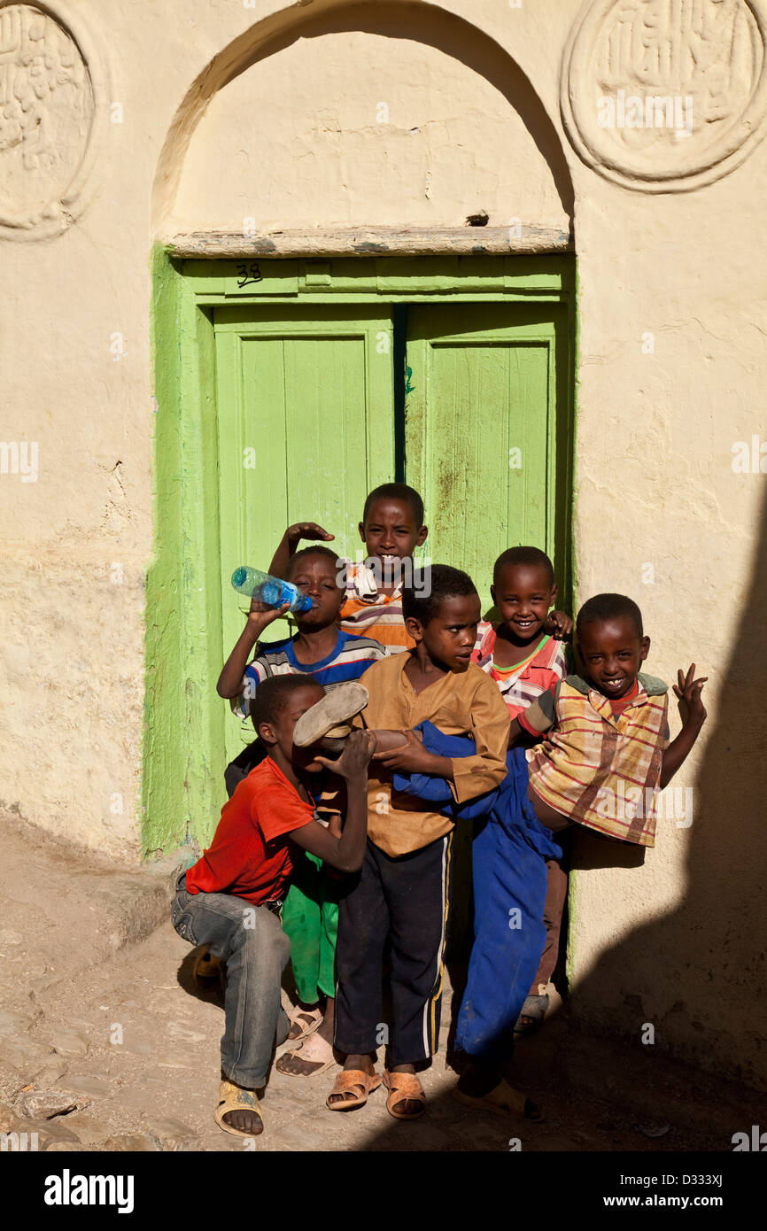 Ethiopian children playing hi-res stock photography and images - Alamy