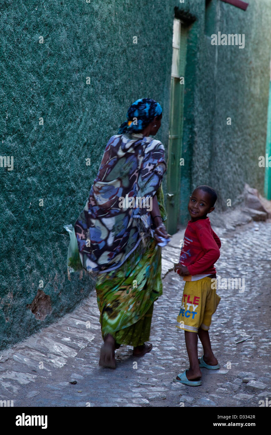 Colourful Streetscene, Jugol (Old Town) Harar, Ethiopia Stock Photo - Alamy
