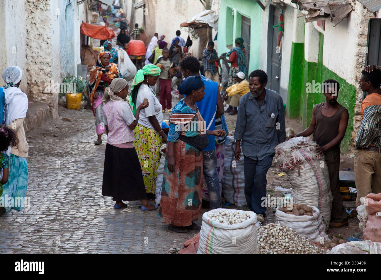 Colourful Streetscene, Jugol (Old Town) Harar, Ethiopia Stock Photo - Alamy