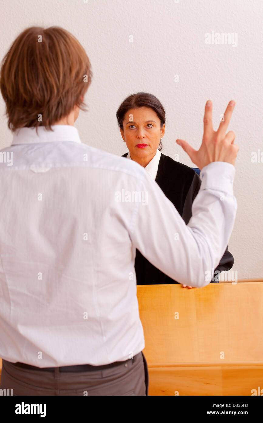 Woman judge from behind hi-res stock photography and images - Alamy