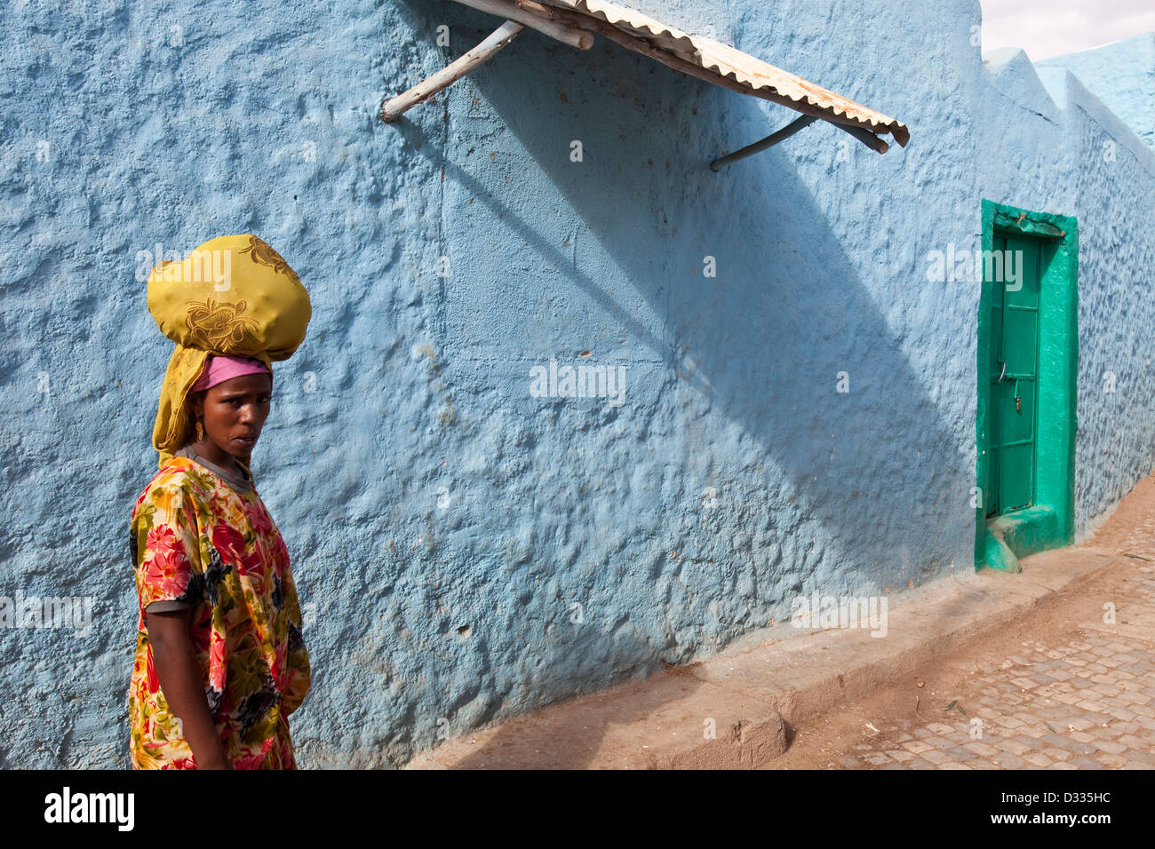 Colourful Street Scene, Jugol (Old Town) Harar, Ethiopia Stock Photo ...