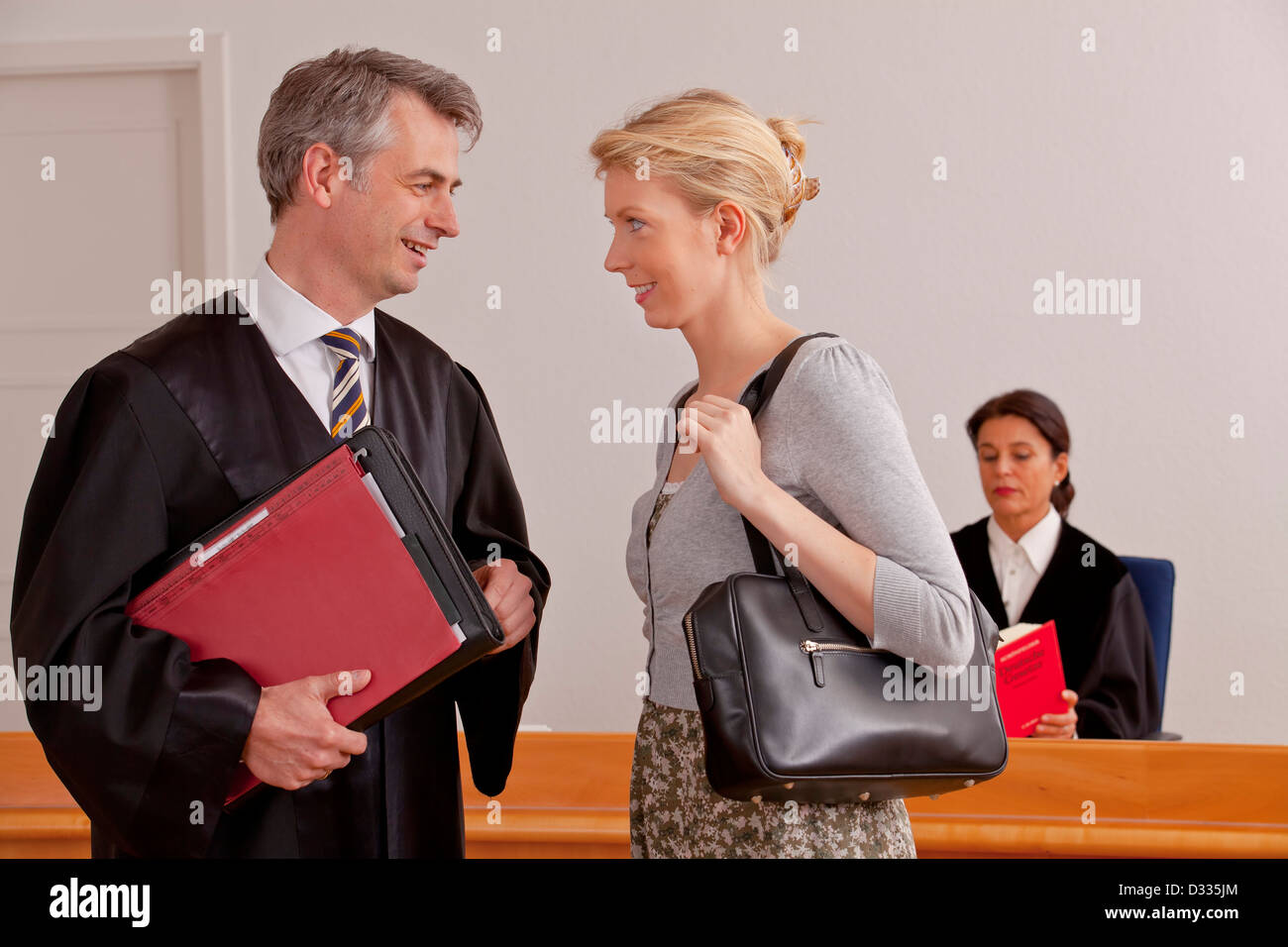 Female lawyer court room hi-res stock photography and images - Alamy