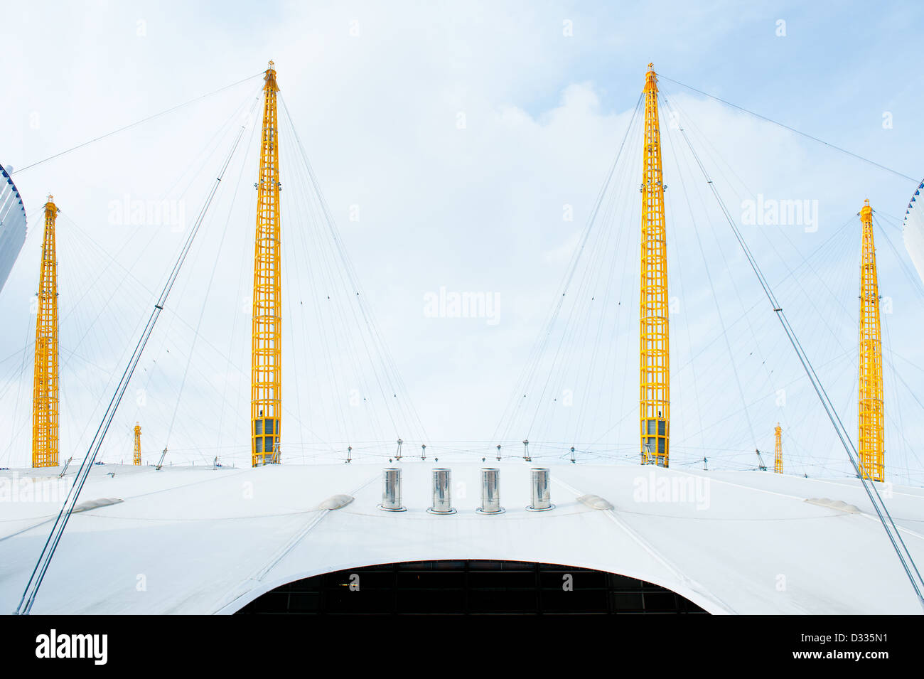 Yellow Support Towers High Resolution Stock Photography and Images - Alamy