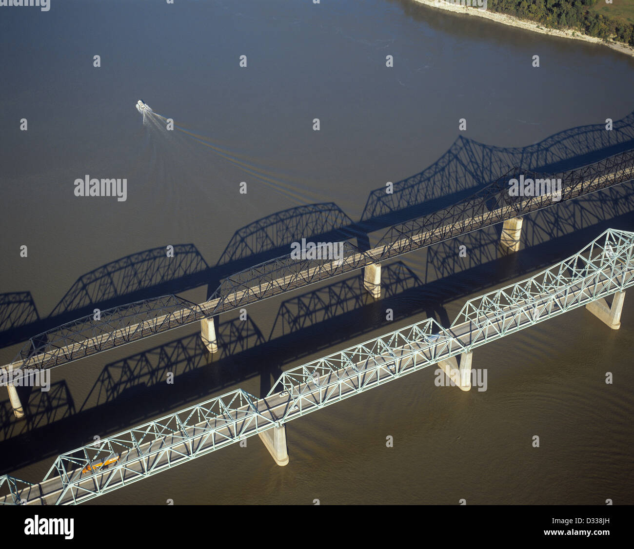 Mississippi river bridges hi-res stock photography and images - Alamy