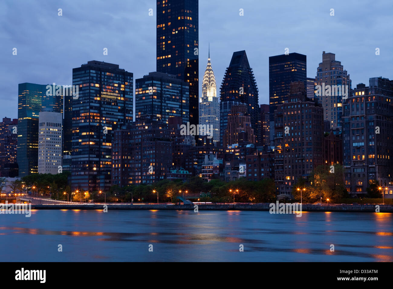 New york from water hi-res stock photography and images - Alamy