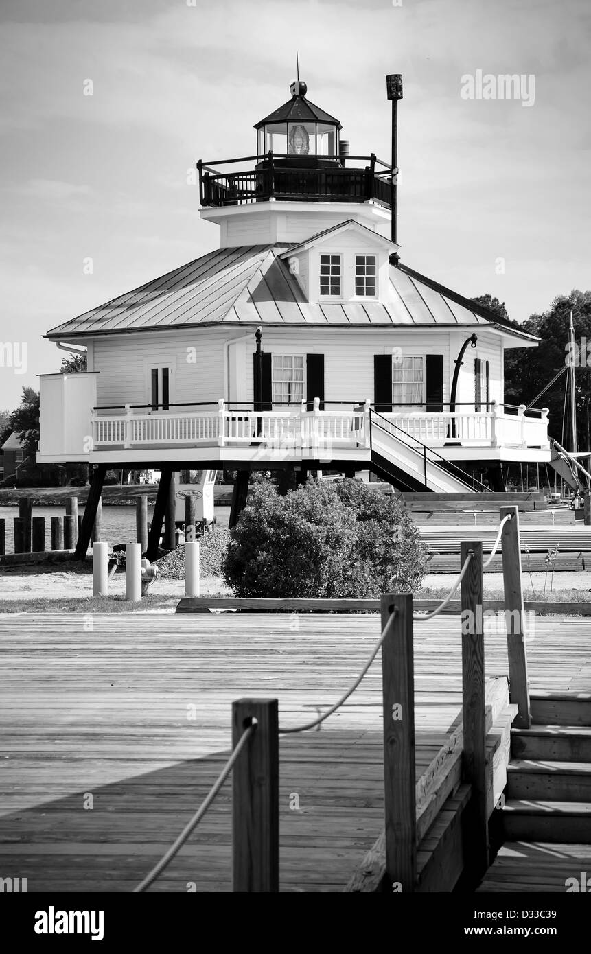 The Hooper Straight Lighthouse, in St. Michaels, Maryland Stock Photo ...