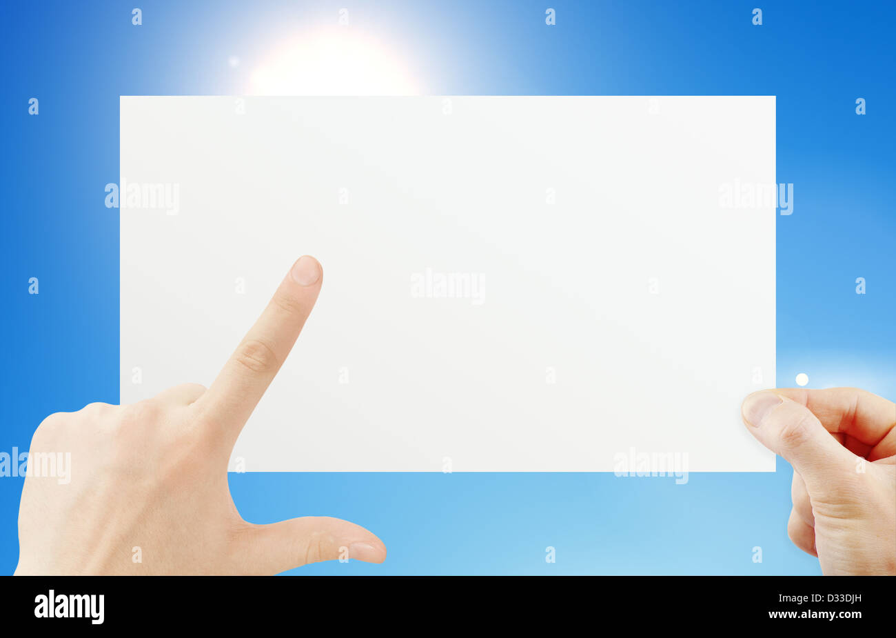 Hand holding paper Stock Photo - Alamy