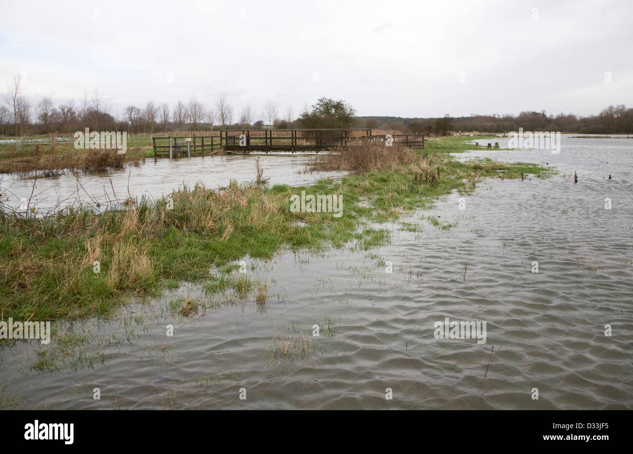 Flooding on the River Deben, Naunton Hall weir, Rendlesham, Suffolk ...