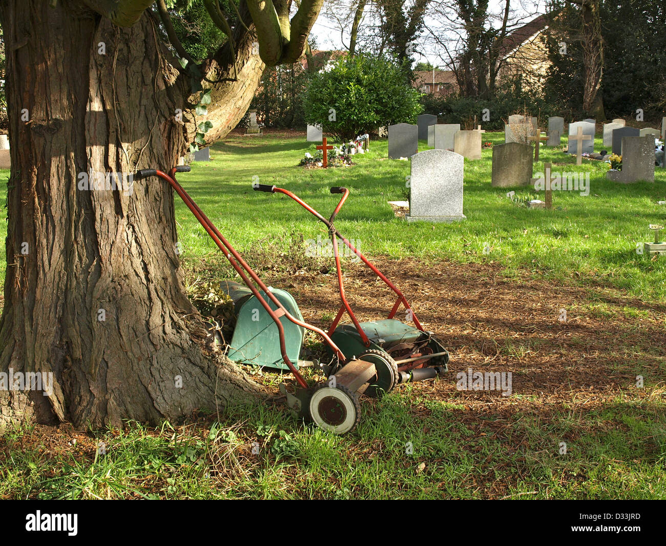 Tools for the yard hi-res stock photography and images - Alamy
