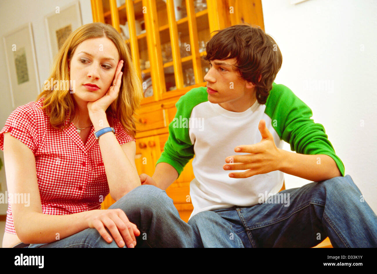 Sibling dispute hi-res stock photography and images - Alamy