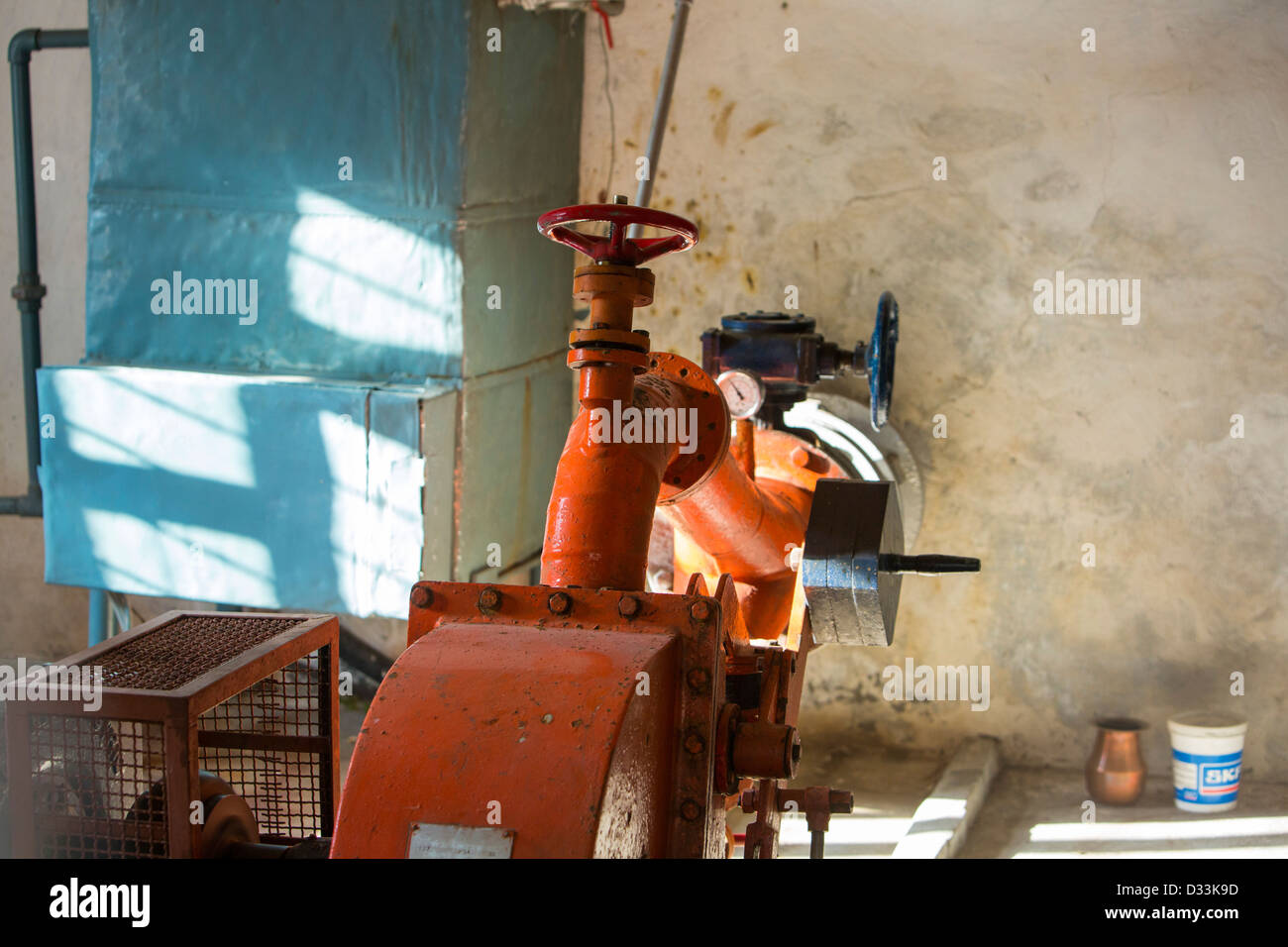 Hydro project nepal hi-res stock photography and images - Alamy