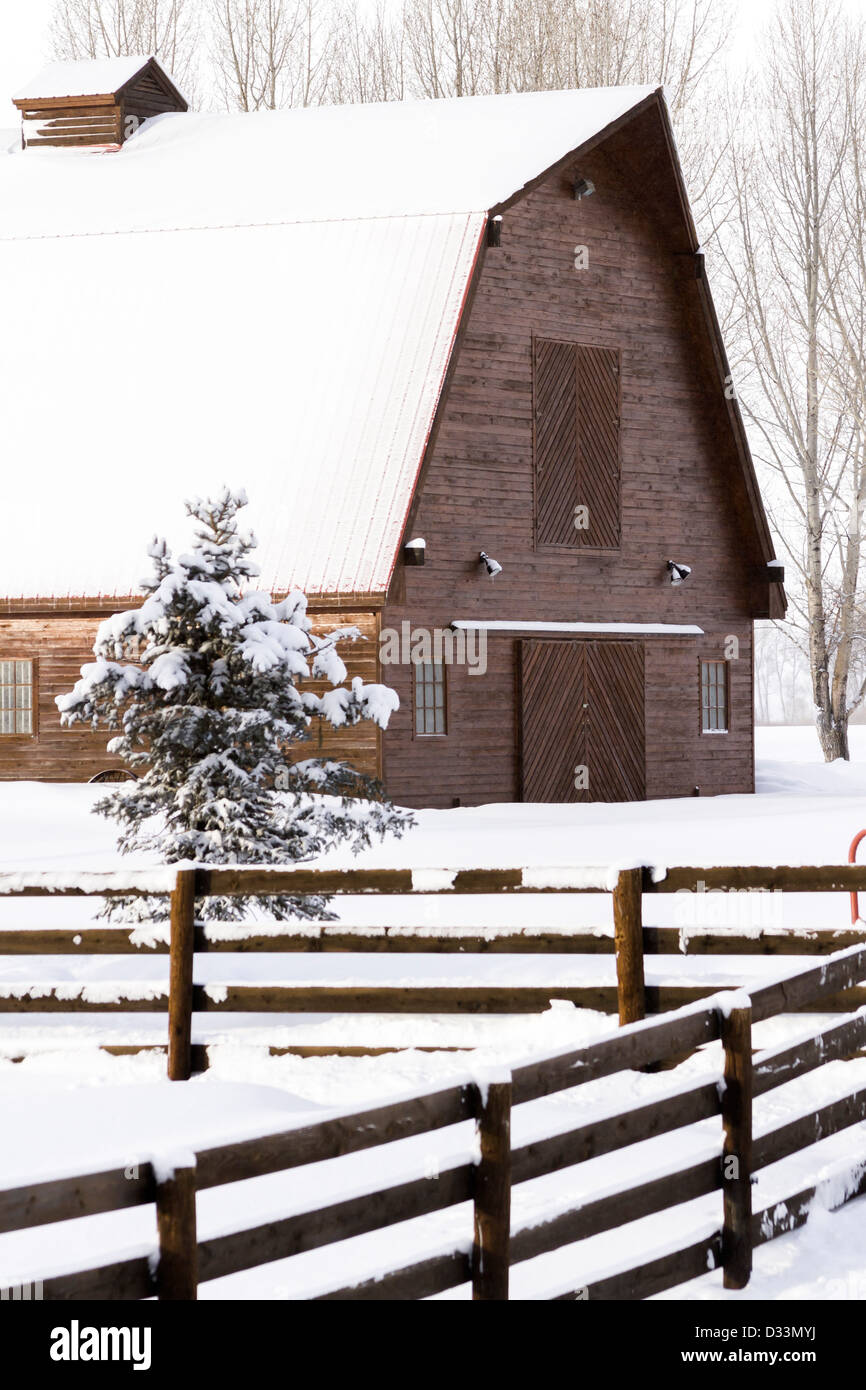 Steamboat barn hi-res stock photography and images - Alamy