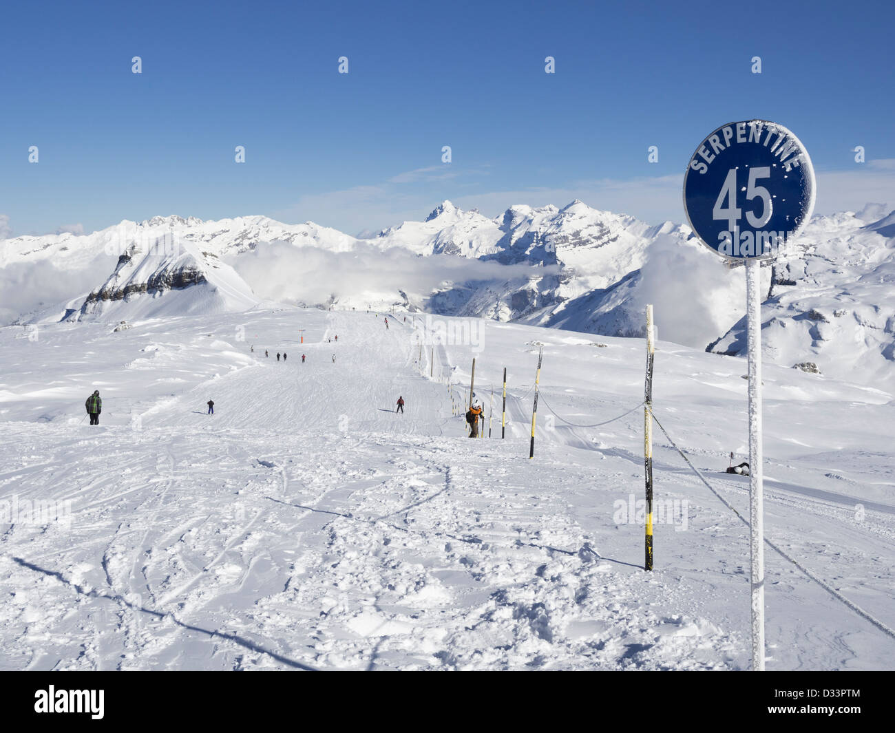Blue ski run Serpentine on Les Grandes Platieres in Le Grand Massif ski ...