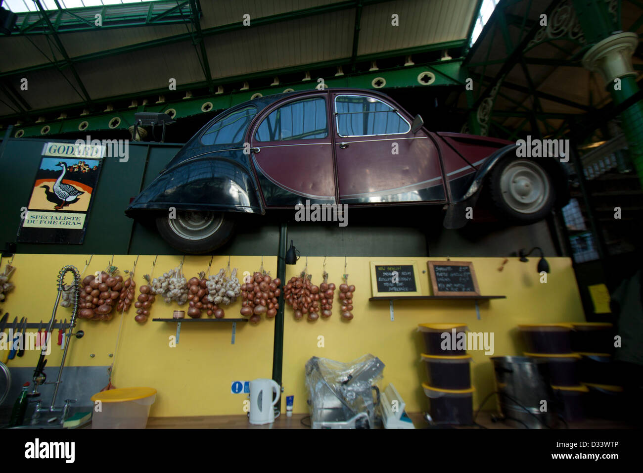 Deli counter uk produce hi-res stock photography and images - Alamy