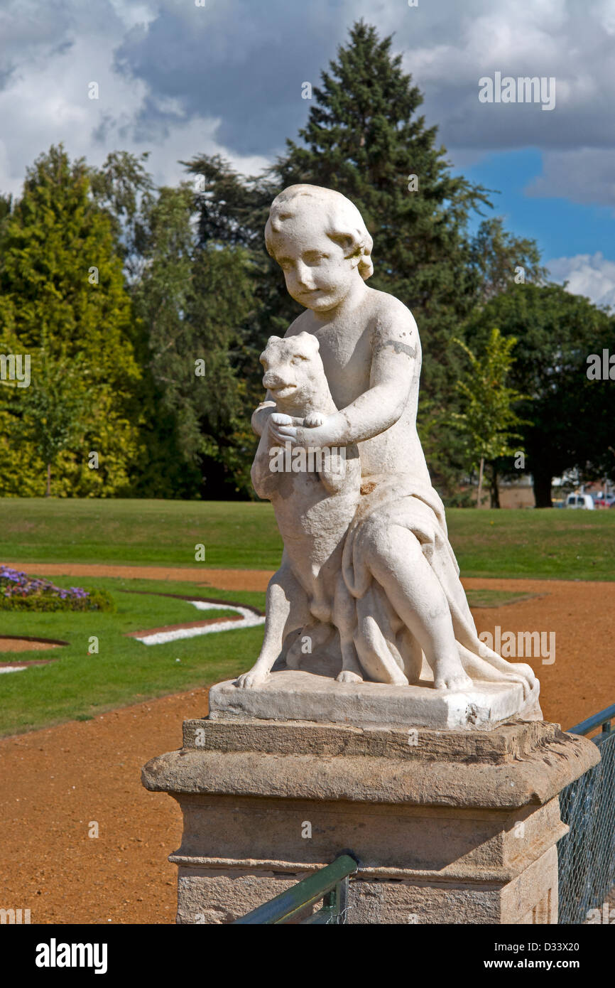 Statue at Wrest Park, Silsoe, Bedfordshire. A 90 acre park and gardens ...