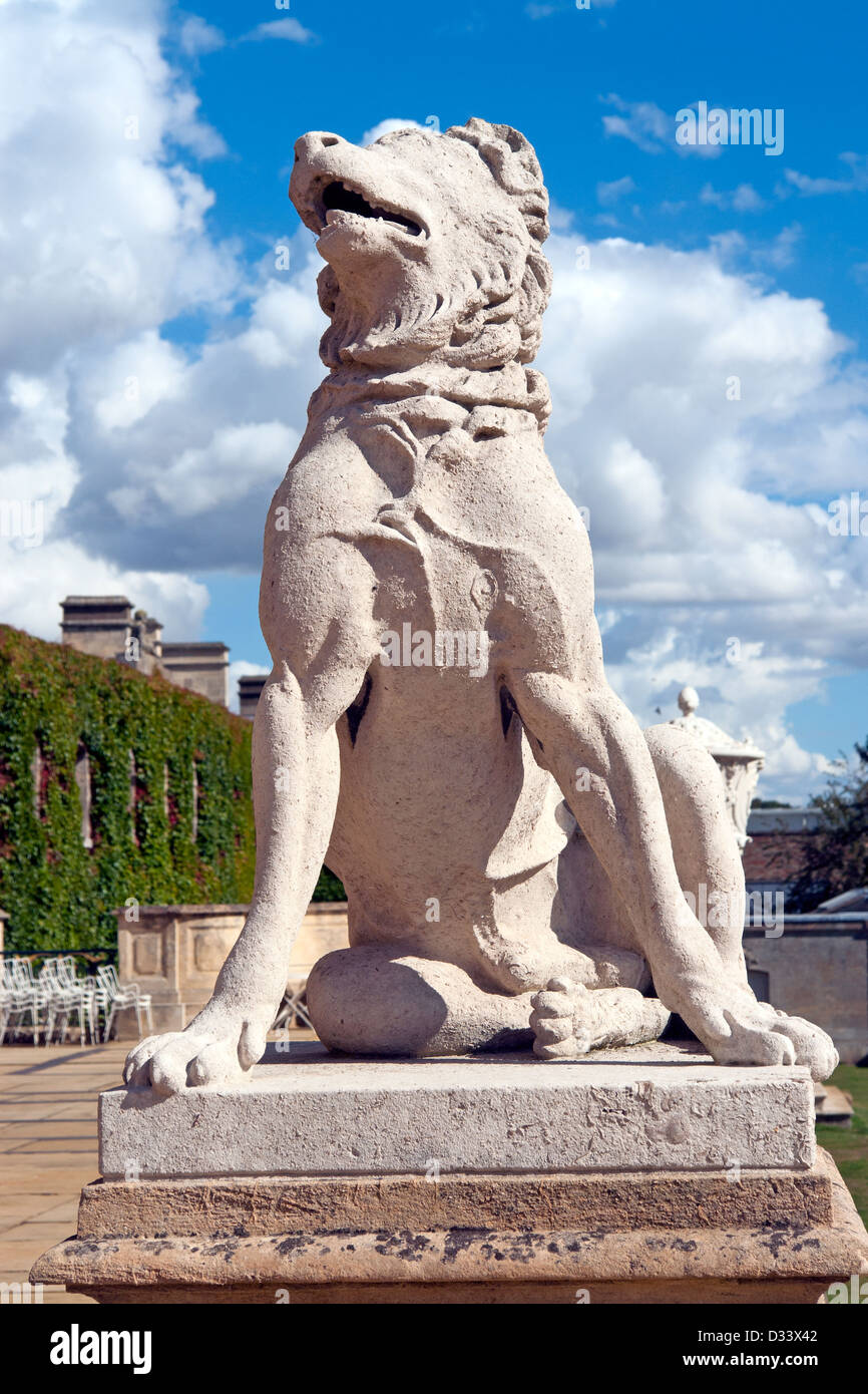 Statue at Wrest Park, Silsoe, Bedfordshire. A 90 acre park and gardens ...