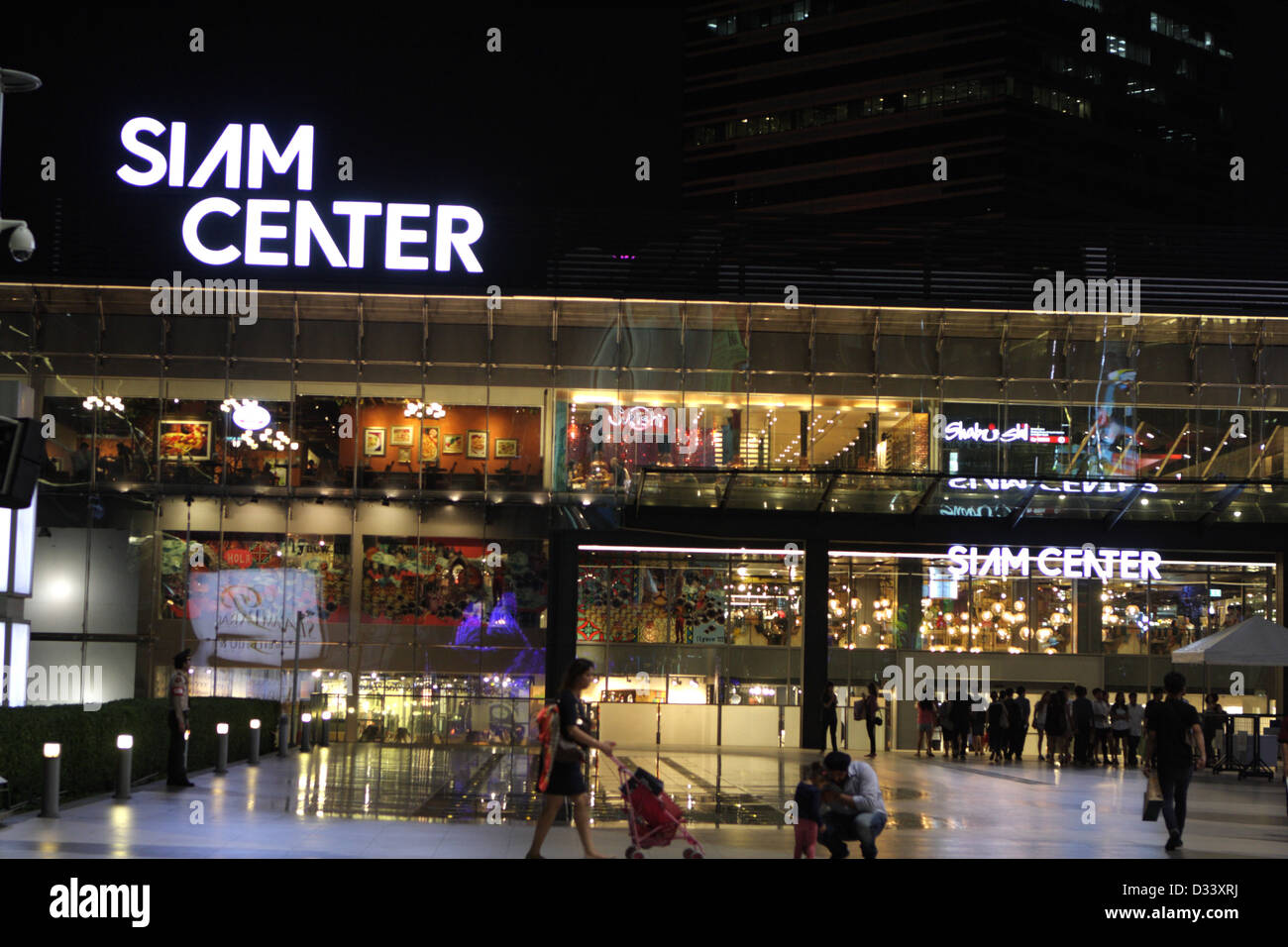 Siam Center shopping mall in Bangkok , Thailand Stock Photo - Alamy