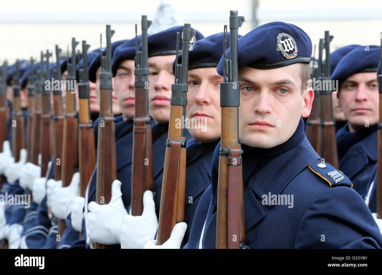 Soldiers guard battalion berlin hi-res stock photography and images - Alamy