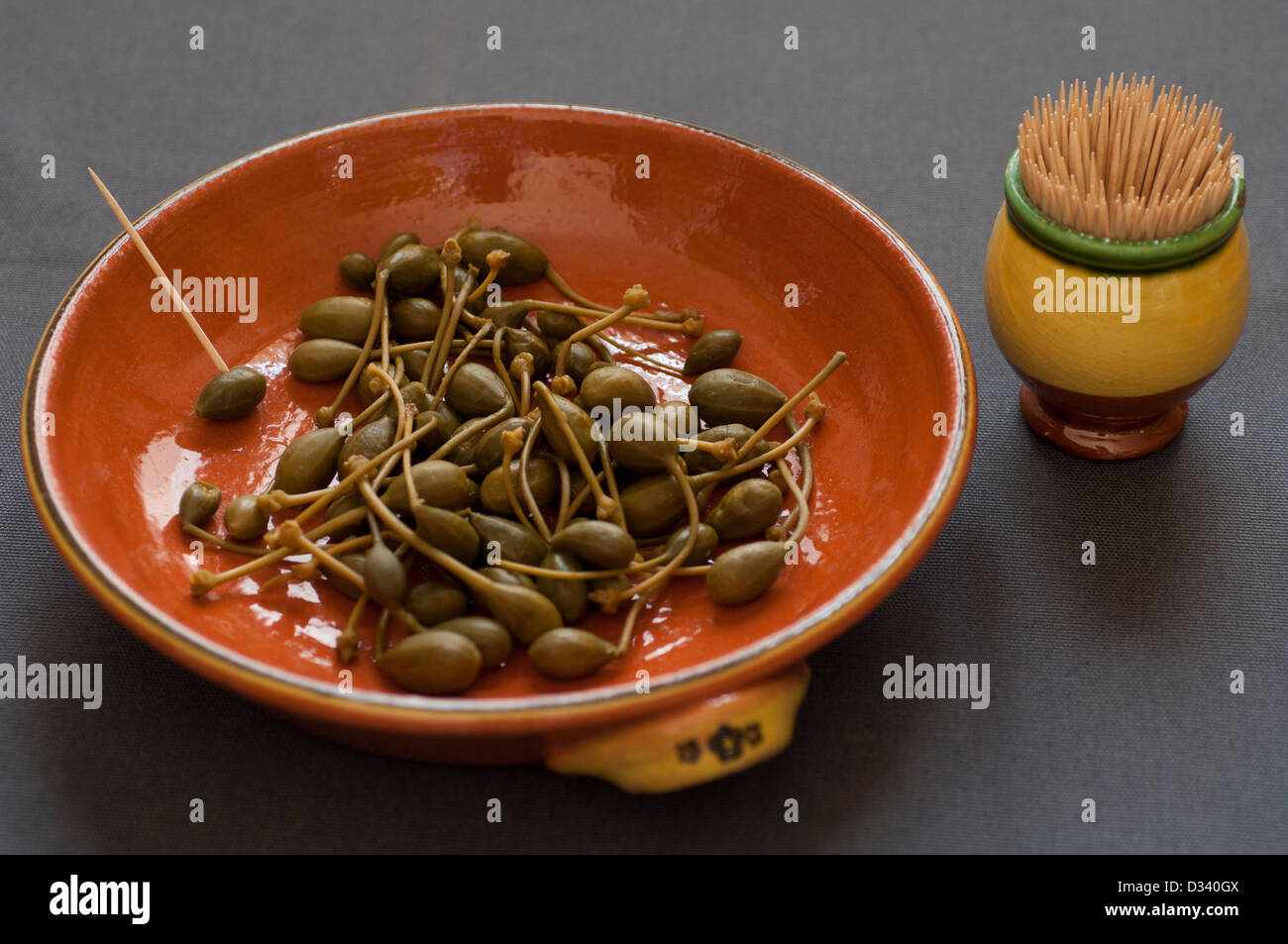 Close-up view of organic Italian large-sized Capers Stock Photo - Alamy