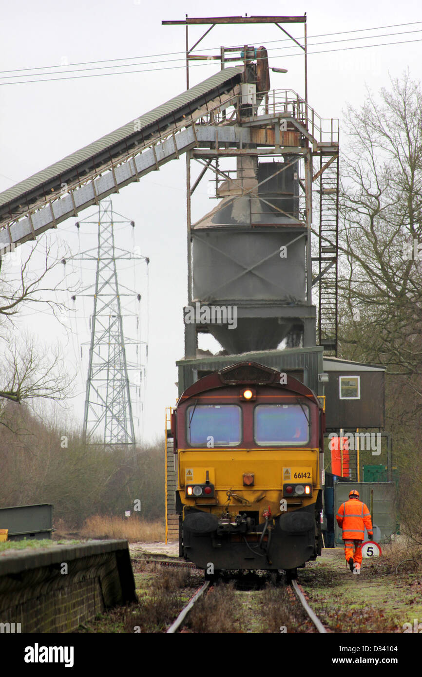 Freight train about to leave the sand loading silo at Middleton towers ...