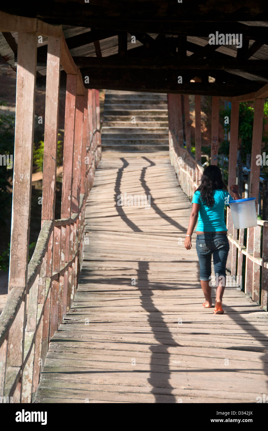 Shabby roofed bridge in Colonia Angamos, Amazonian Peru Stock Photo - Alamy