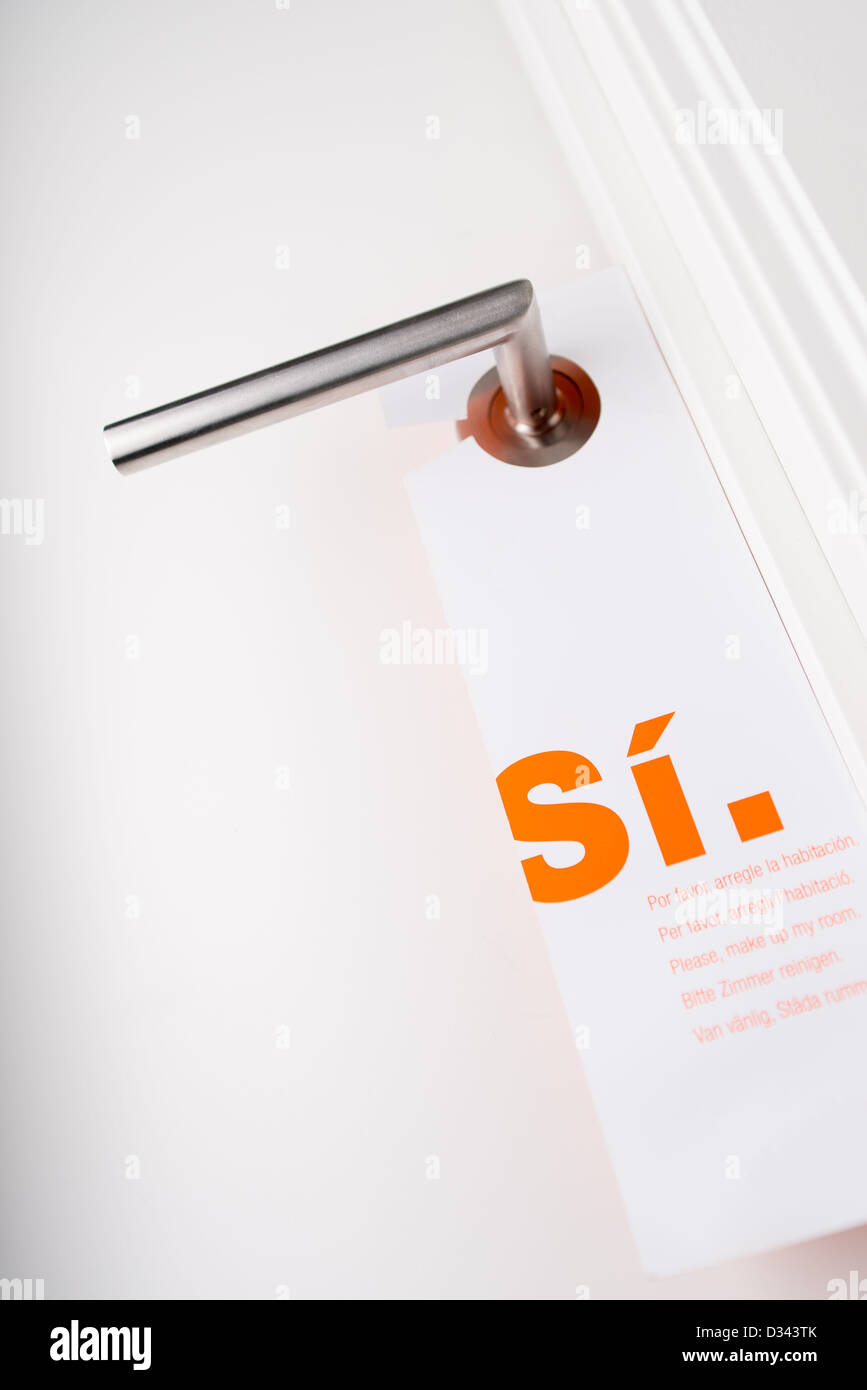 Clean room door sign hi-res stock photography and images - Alamy