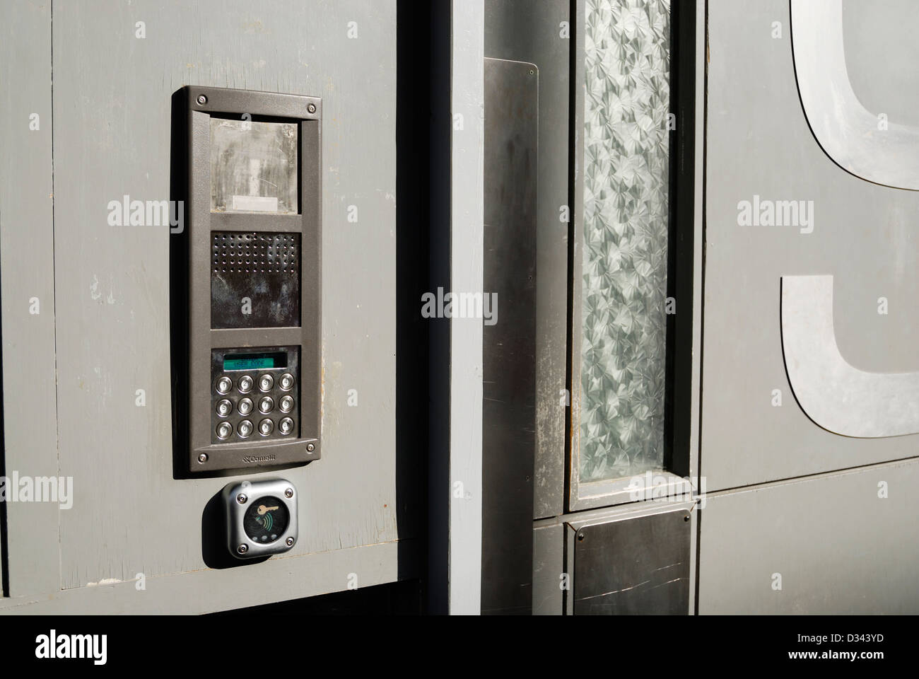 Entry system hi-res stock photography and images - Alamy
